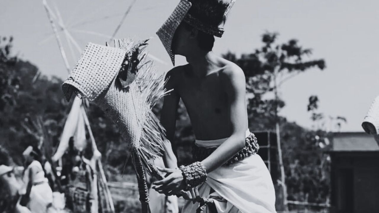 Respon Transformasi Budaya Menuju Artpreneur – Mentas.id